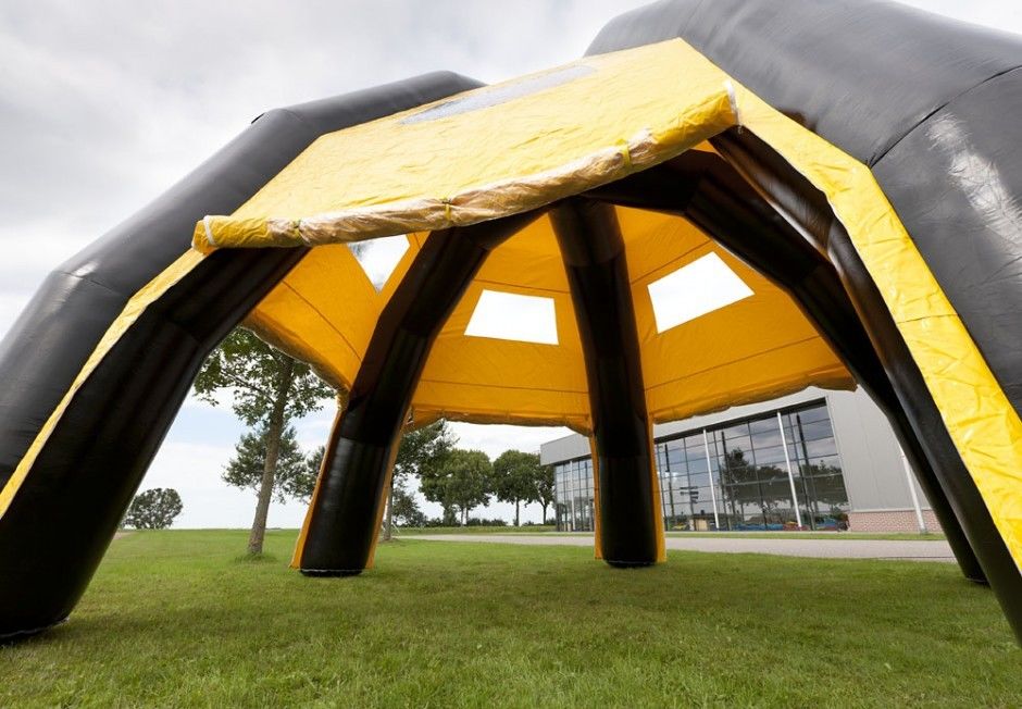 Water Proof Black / Yellow Inflatable Spider Tent For Advertise , 6.8*6 ...