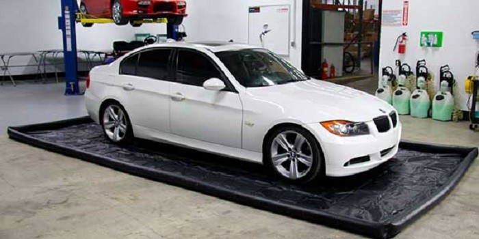 Commercial Car Water Containment Mat Easy Clean PVC Tarpaulin ...