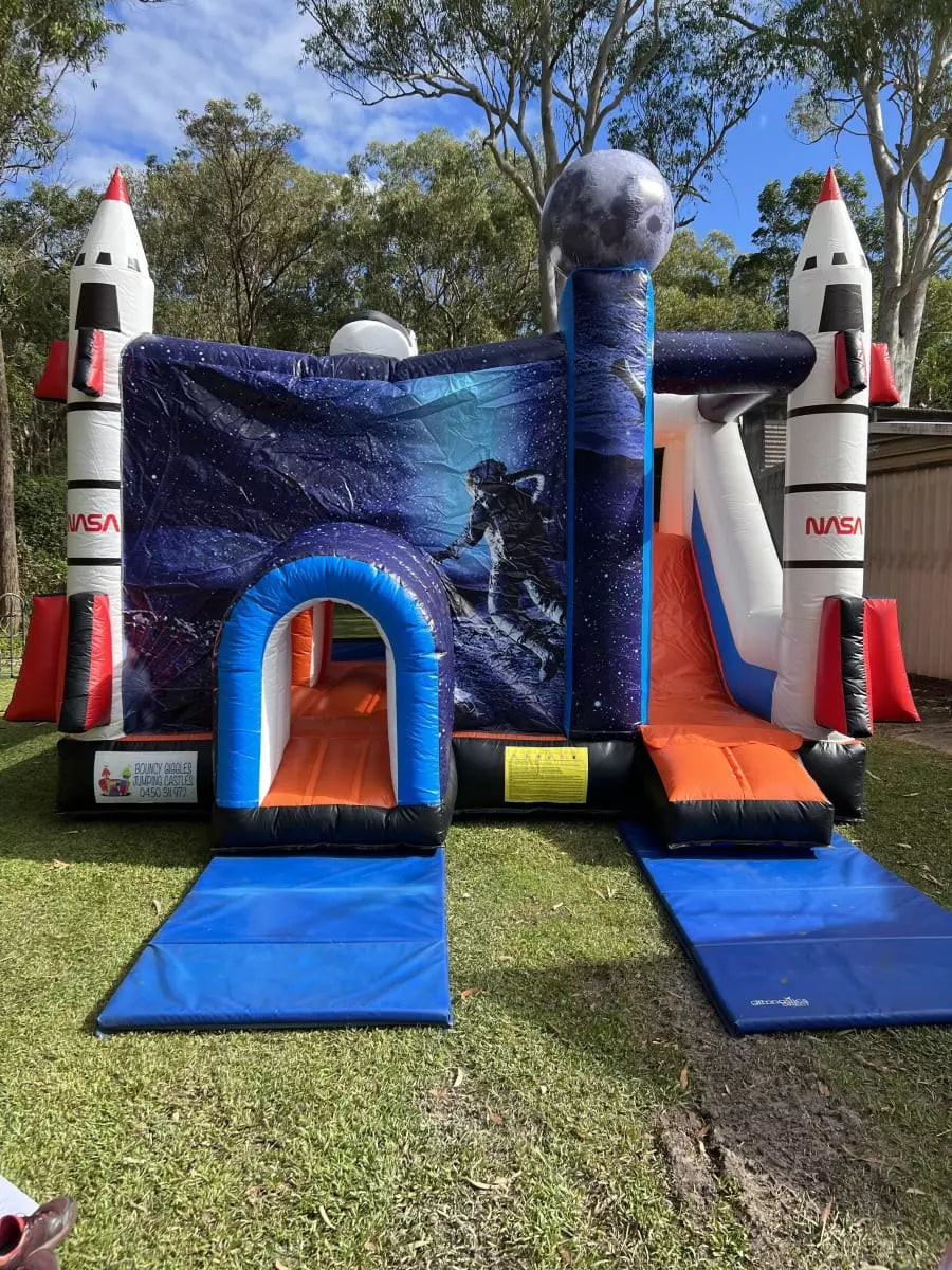 Customize Space Shuttle Bounce House With Slide For Kids Jumping Climbing